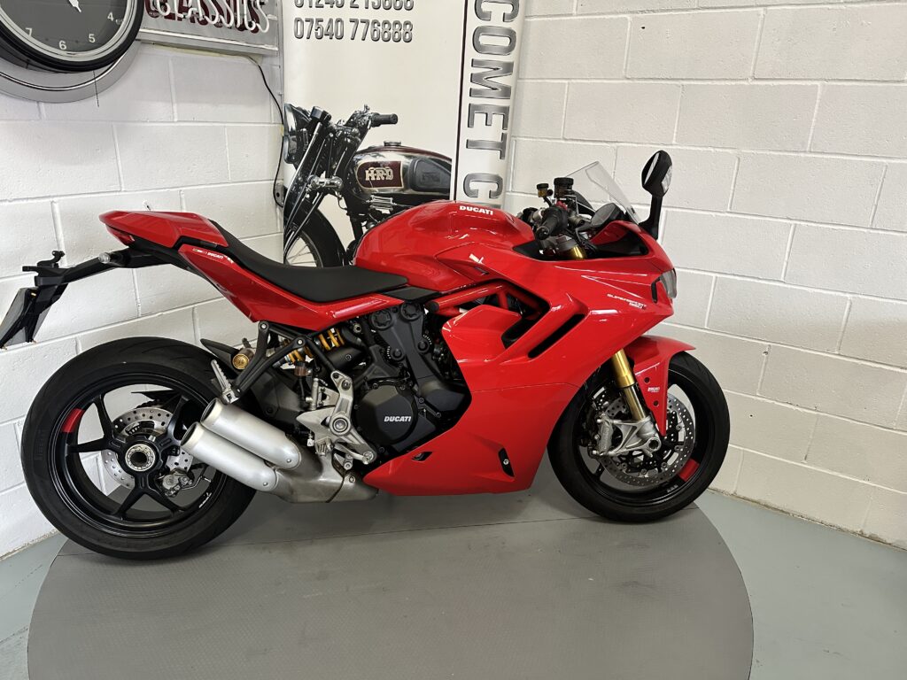 Classic Motorcycles Archives - Comet Classics